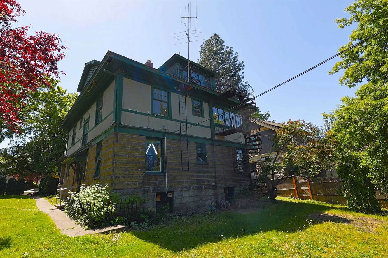 1910 in Spokane, WA - Old House Dreams