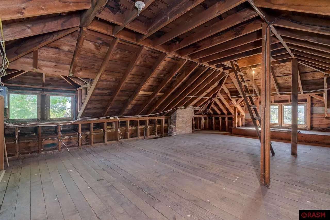 1881 in Mankato, MN - Old House Dreams