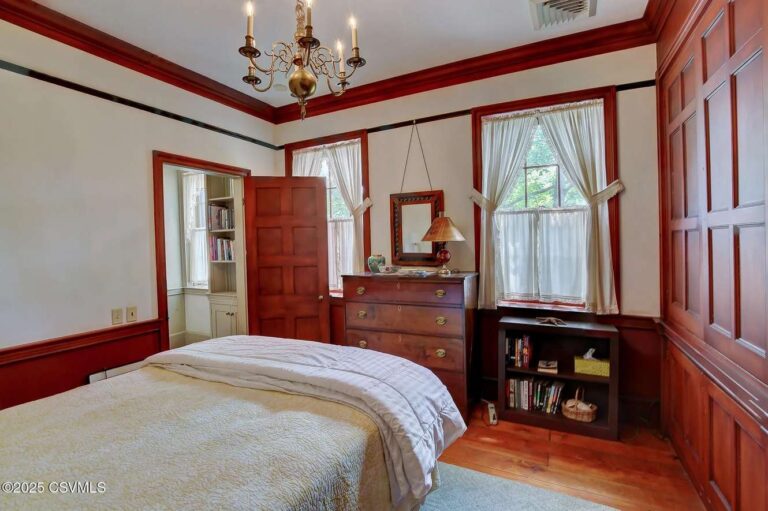 1835 Federal in Muncy, PA - Old House Dreams