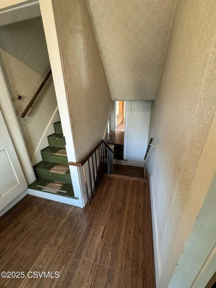 1844 in Lewisburg, PA - Old House Dreams