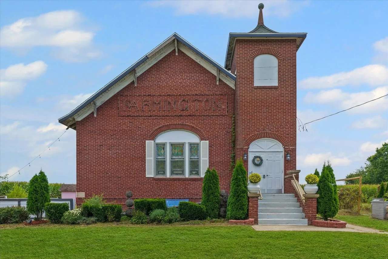1921 Church in Lerna, IL - Old House Dreams