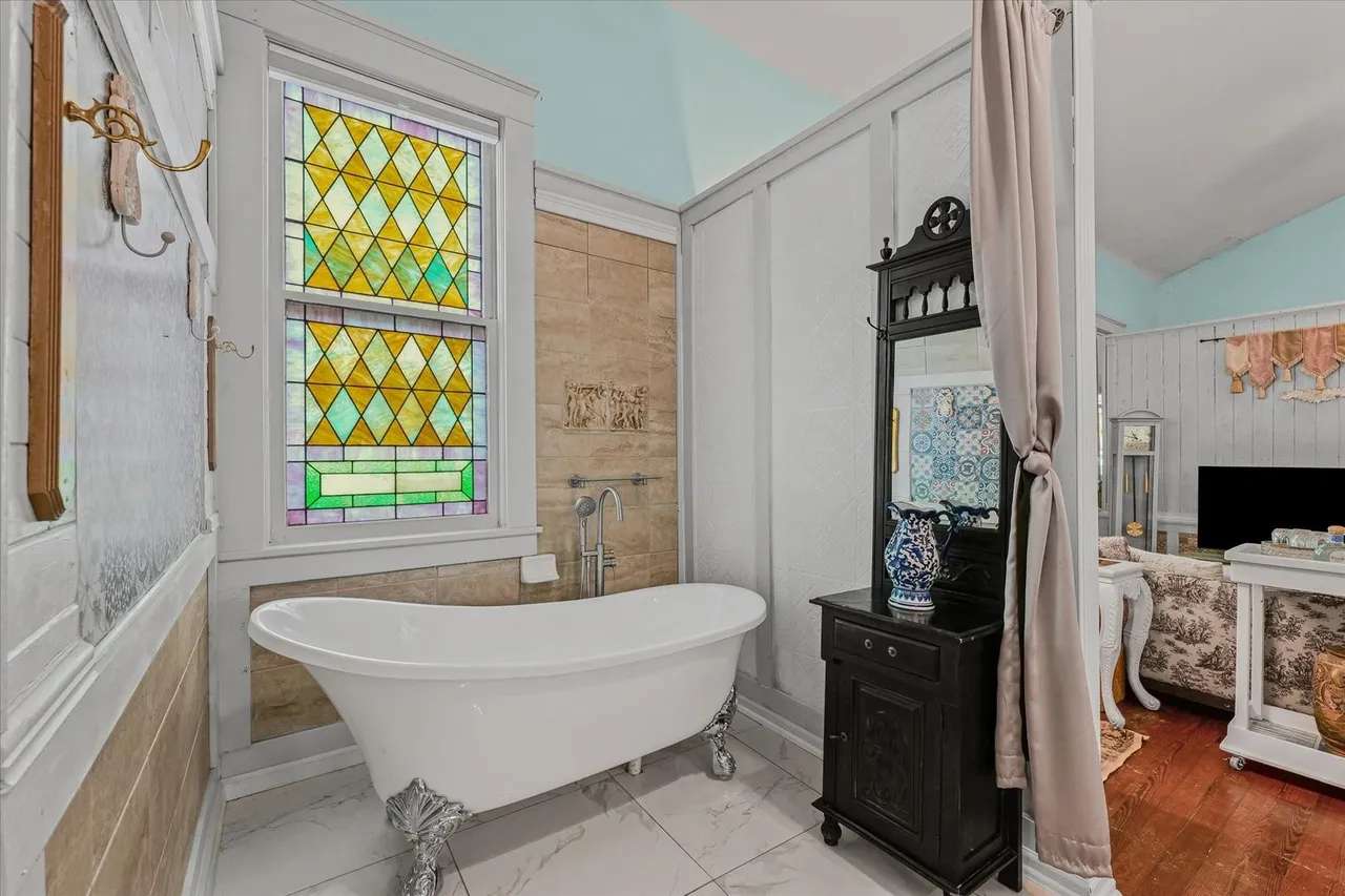 1921 Church in Lerna, IL - Old House Dreams