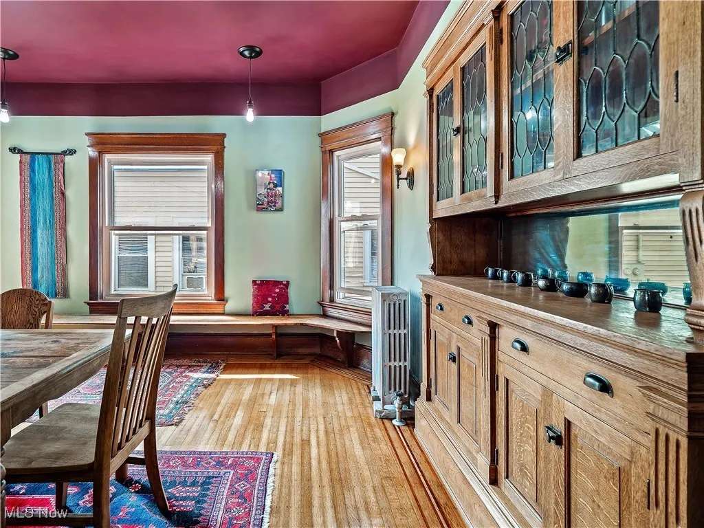 c. 1900 in Cleveland, OH - Old House Dreams