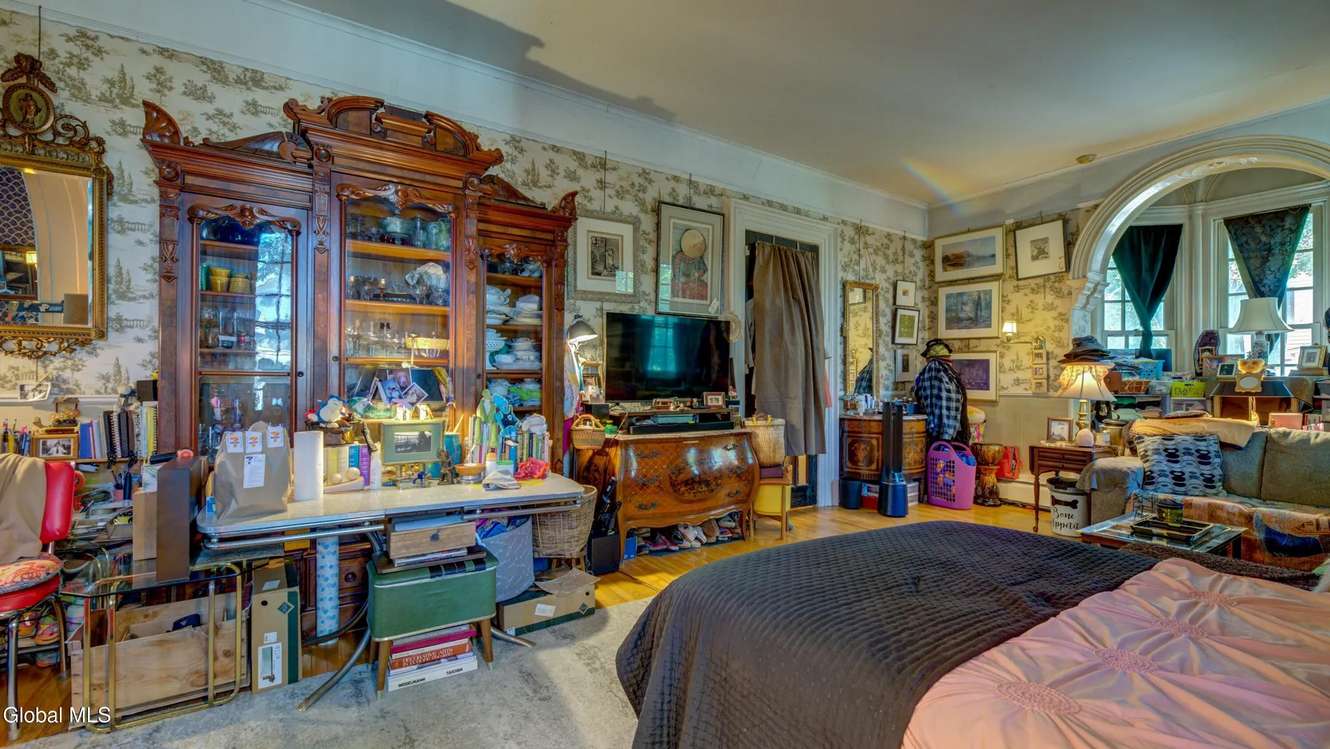 1867 Italianate in Johnstown, NY - Old House Dreams