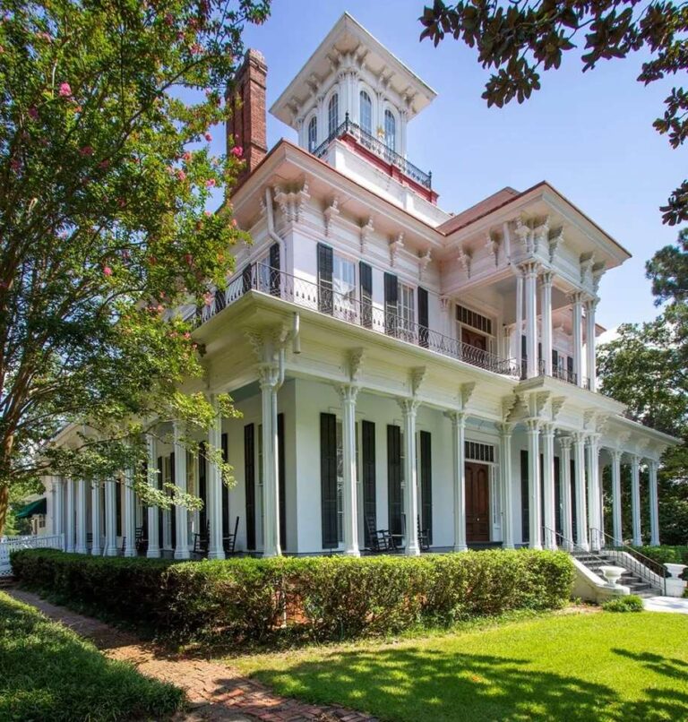 1867 Italianate in Eufaula, AL - Old House Dreams