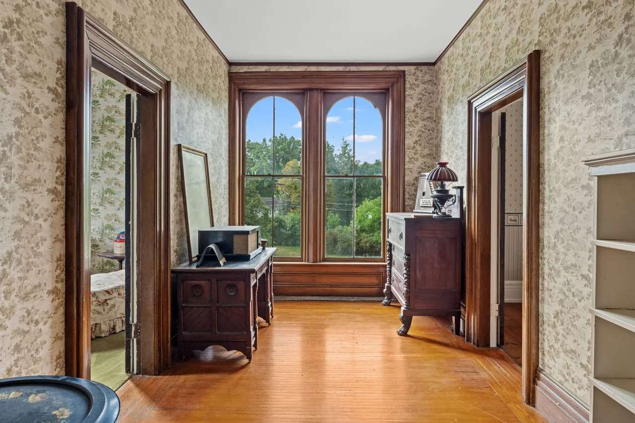 1862 Italianate in Geneva, NY - Old House Dreams