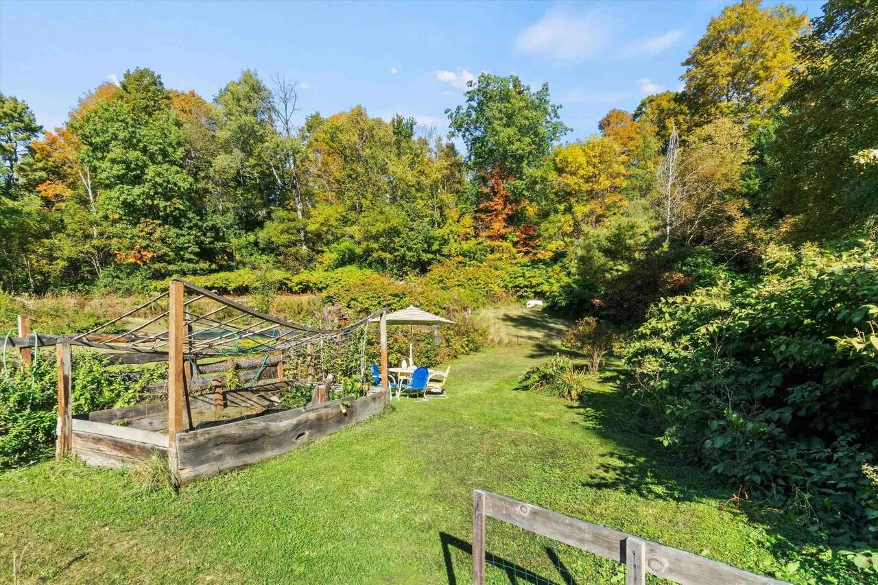 c. 1822 in Bath, NH - Old House Dreams