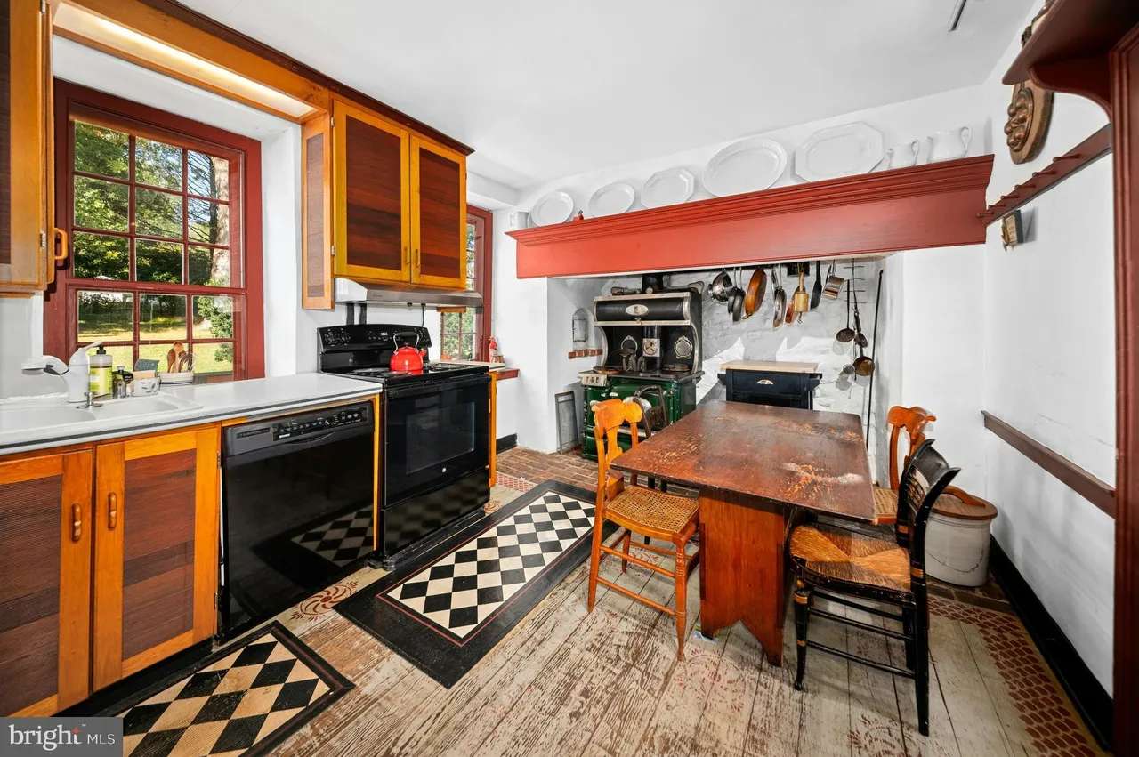 c. 1750 in Easton, PA - Old House Dreams