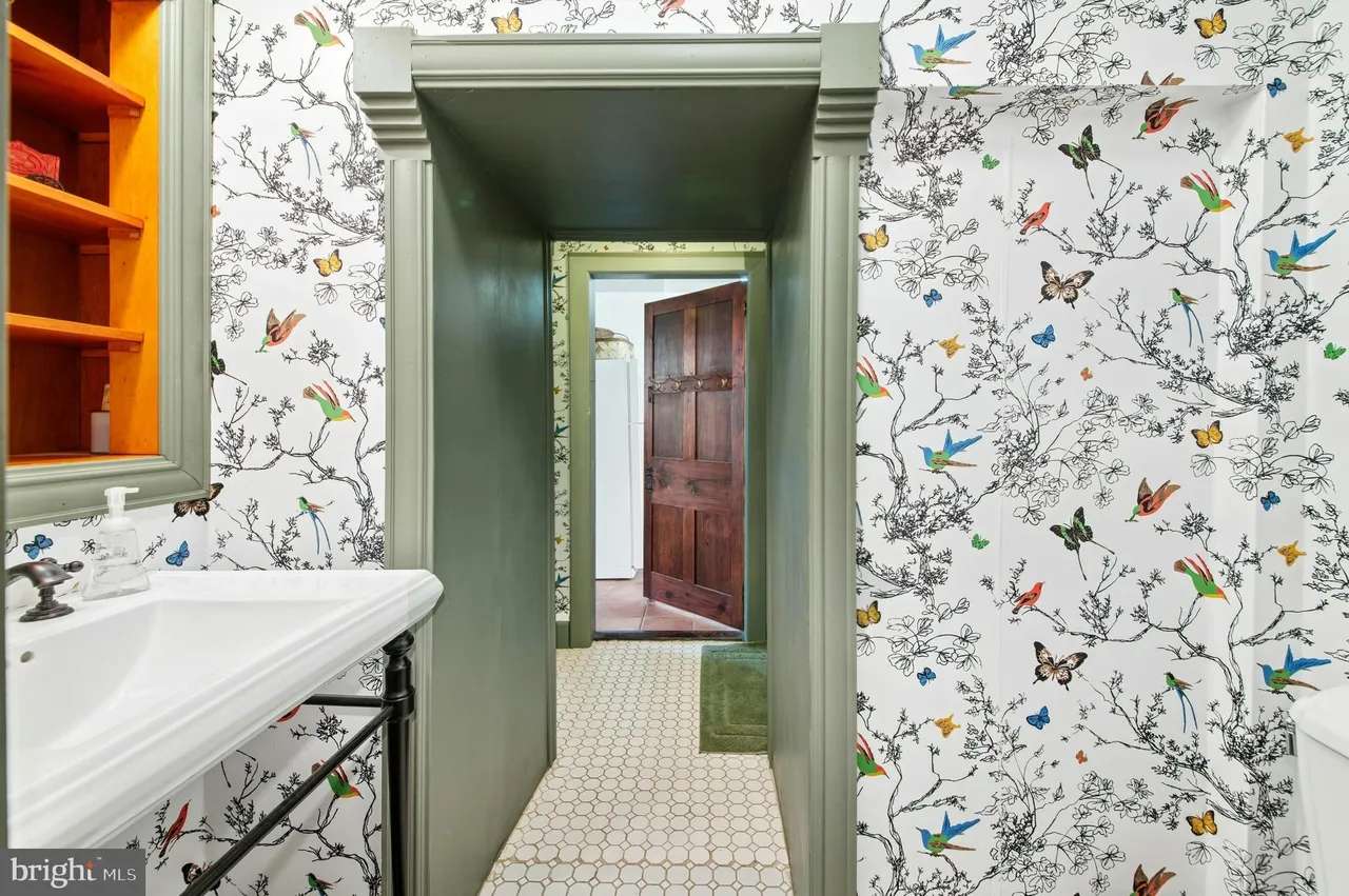c. 1750 in Easton, PA - Old House Dreams