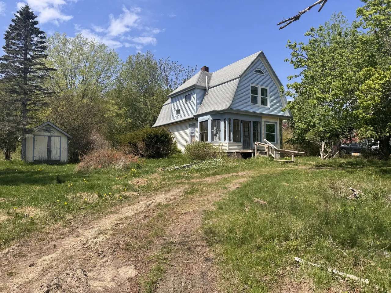 Blue Hill, ME (Daverman) - Old House Dreams